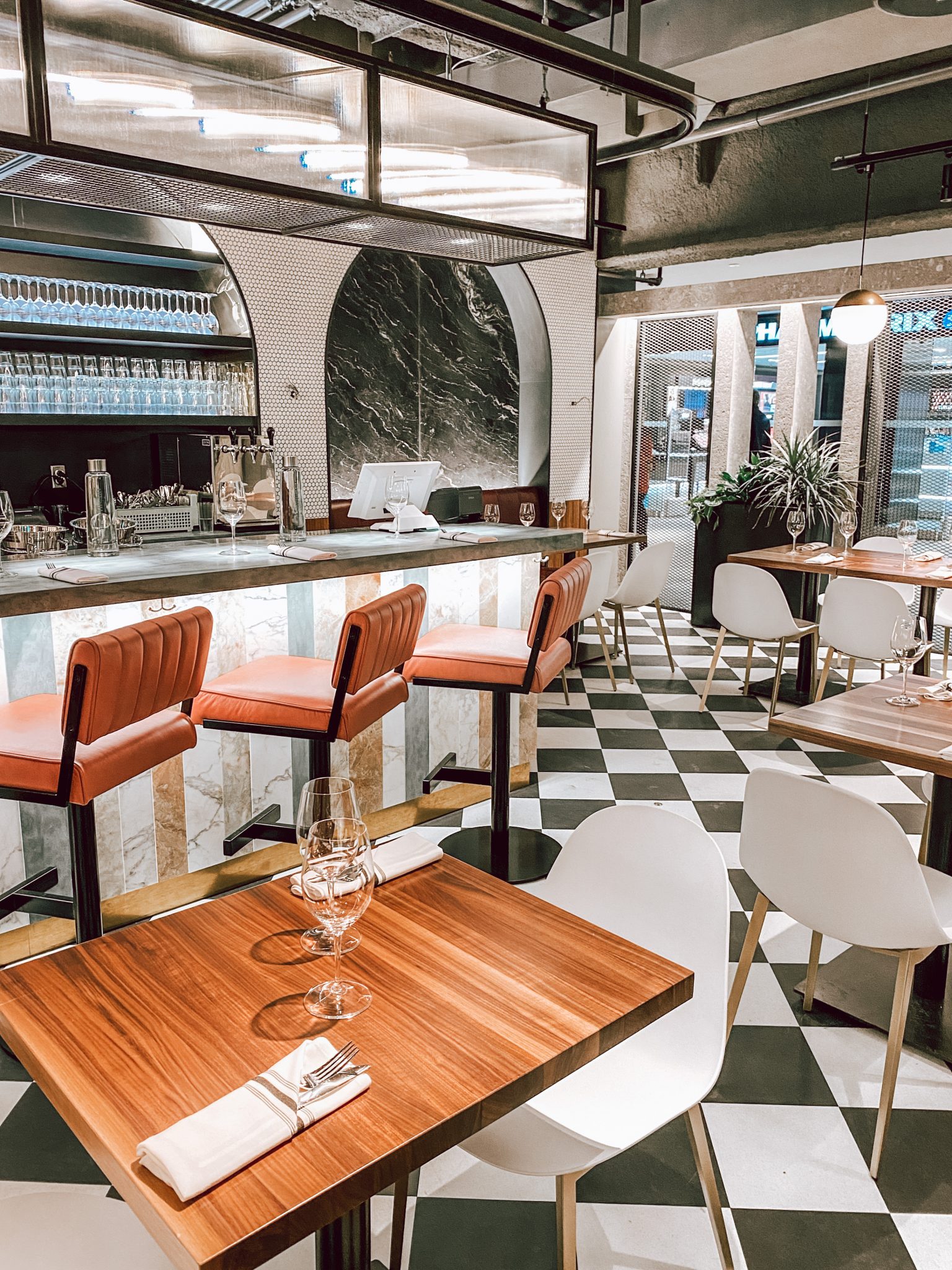 Bon Appétit : Le Cathcart, la nouvelle destination gourmande 🍸 - Off to ...